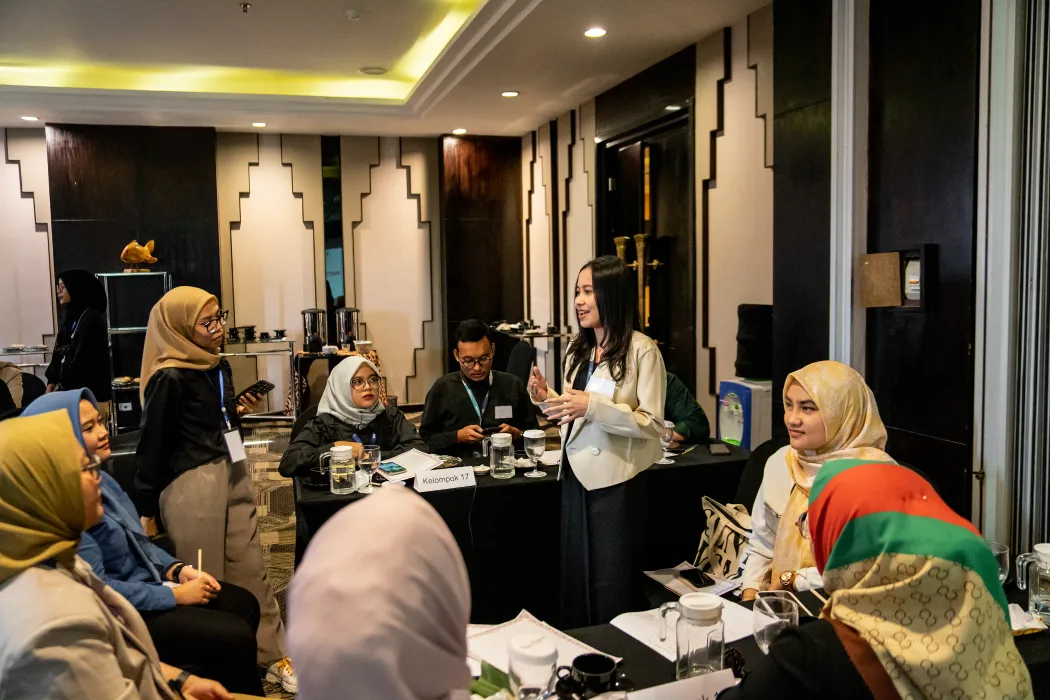 Apa Itu Problem Solver? Contoh Kasus & Cara Meningkatkannya